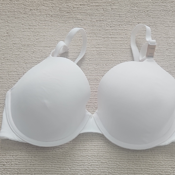 PINK Victoria's Secret | Intimates & Sleepwear | Pink Victorias Secret ...